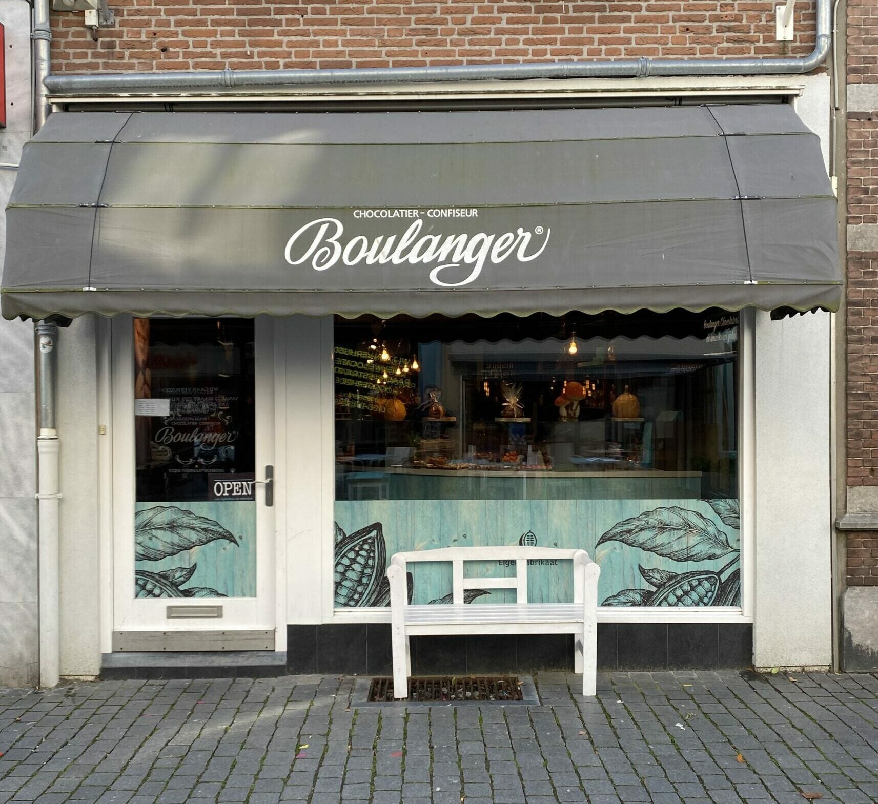 Onze winkels – Boulanger Retail B.V.